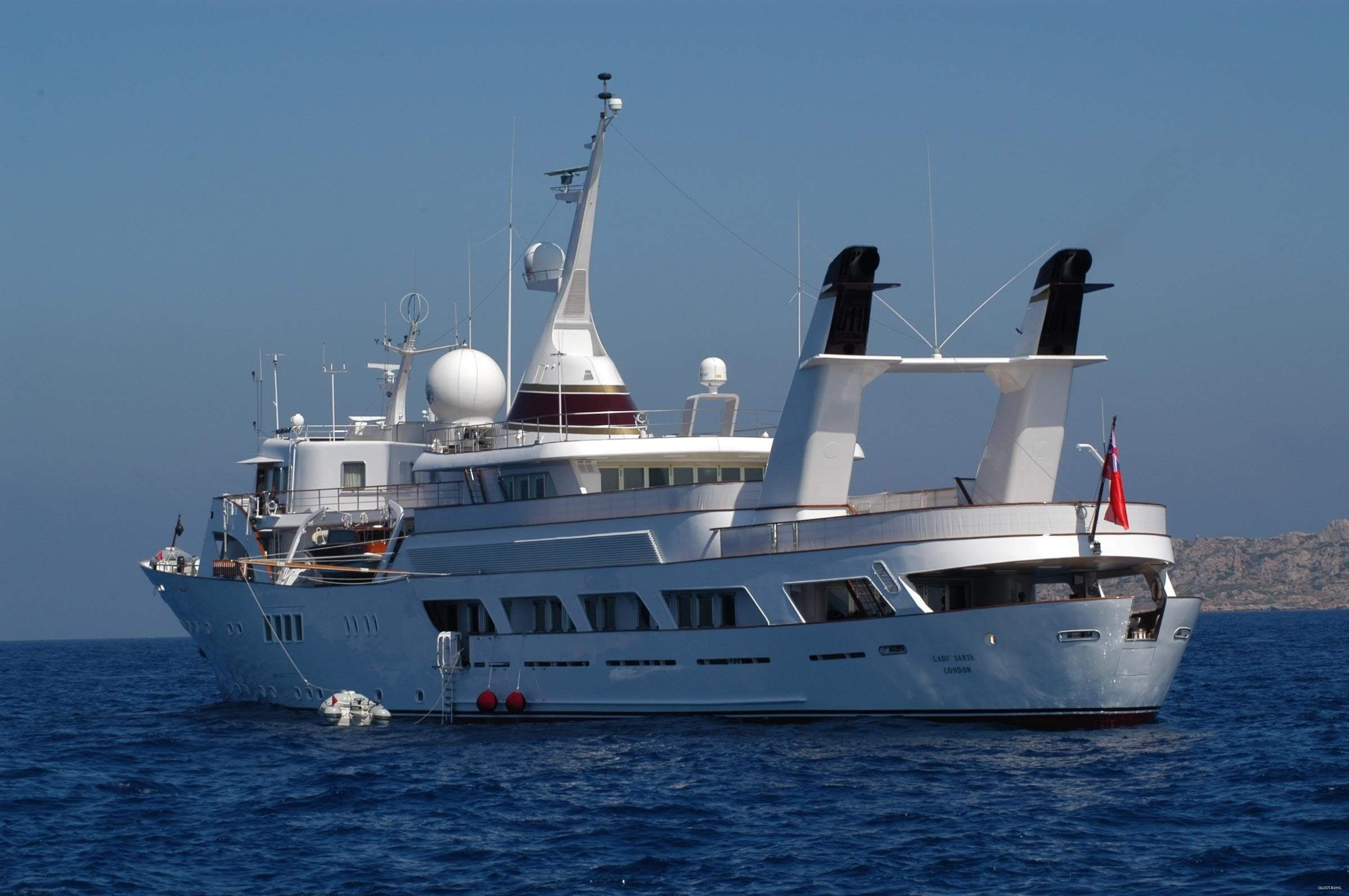 Yacht LADY SARYA, Nuovi Cantieri Apuania | CHARTERWORLD Luxury ...
